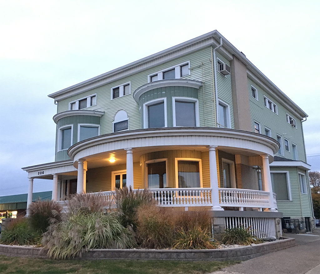 About Us – Abstract Title